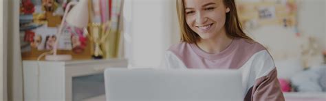 Igcses Vs Gcses Whats The Real Difference Crimson Global Academy Id