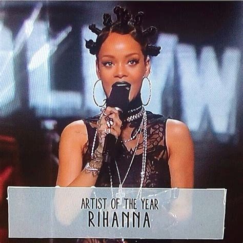 Rihanna In Bantu Knots Wins Big At The Iheartradio Music Awards