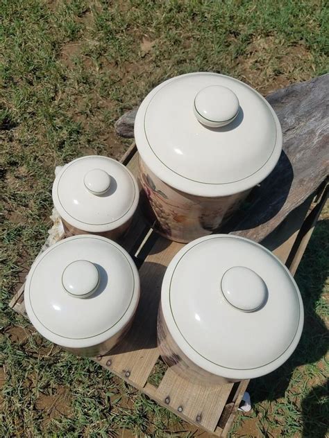 Certified International Corp Cic Pamela Gladding Windsor Canister Set