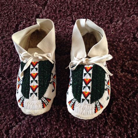 Fully Beaded Men S Moccasins Beaded Moccasins Moccasin Pattern Baby