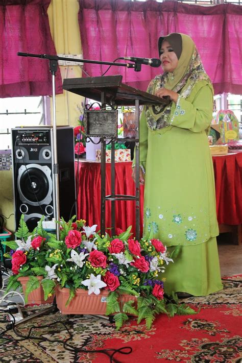 Sekolah Kebangsaan Tun Abdul Razak Majlis Persaraan Puan Rokiah Binti