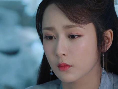 《海棠經雨胭脂透》即將來襲，鄧倫主演，女主是她，路人有看點 每日頭條