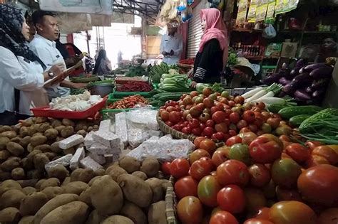 Jelang Natal Dan Tahun Baru 2023 Harga Cabai Telur Hingga Daging Mulai Merangkak Naik
