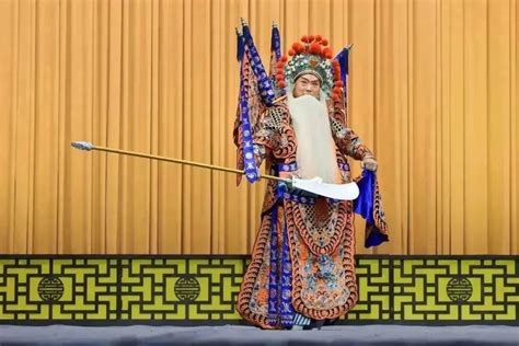 国粹京剧 “南麒北马艺千秋” 南北名家演天蟾