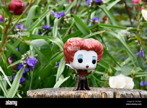 Funko Pop Action Figure Of Red Queen From Tim Burton Fantasy Movie