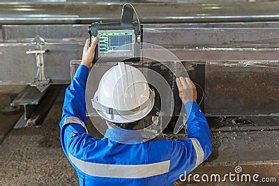 Inspectors Are Inspection Defects In Welded Steel H Beam Add Joints