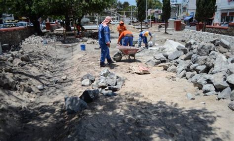 Trabaja municipio en rehabilitación de parques El Queretano