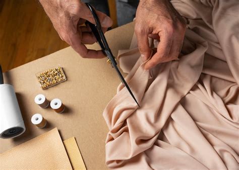 필수요소를 갖춘 패션디자이너의 작업실 무료 사진