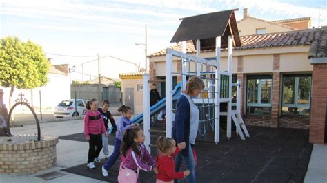 Educación contratará un segundo maestro en colegios rurales con alumnos Noticias de Aragón