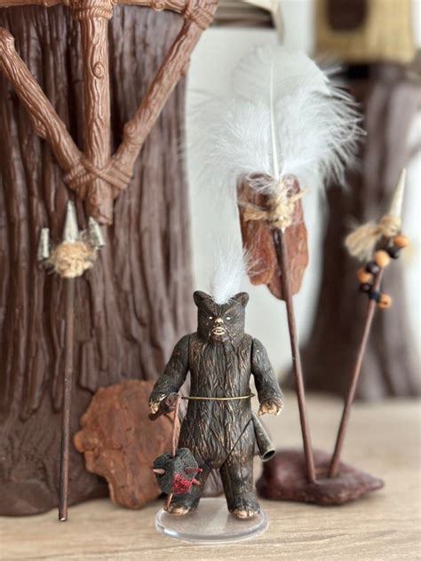 Set Of 8 Custom Ewoks Vintage Kenner Hobbies And Toys Toys And Games On