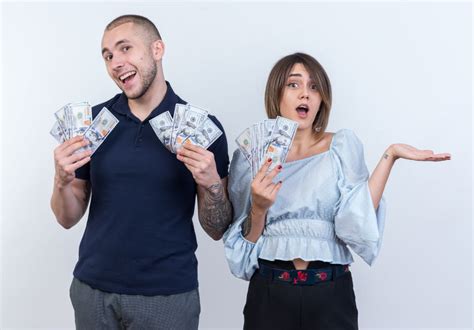 La Brecha Salarial Entre Hombres Y Mujeres Sigue Al Alza Cápsula