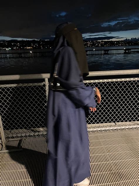 Pin by 𝜗𝜚 N𝒂N𝒂 𝜗𝜚 on Clothes Muslimah aesthetic Niqab fashion Niqab