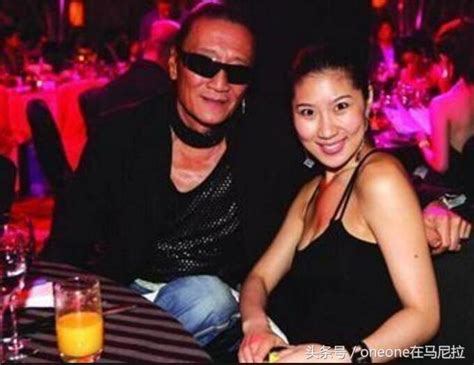 81歲謝賢與小31歲女友coco近照，王菲以後該叫她什麼 每日頭條