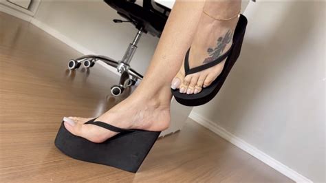 My Big And Perfect Feet Goddess Grazi Mp4 Hd 1080p Goddess Grazi