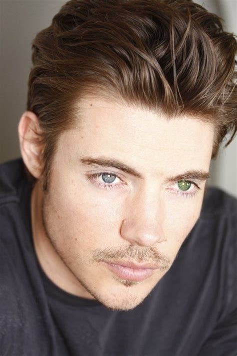 1000 Images About Heterochromia Different Colored Eyes On Pinterest