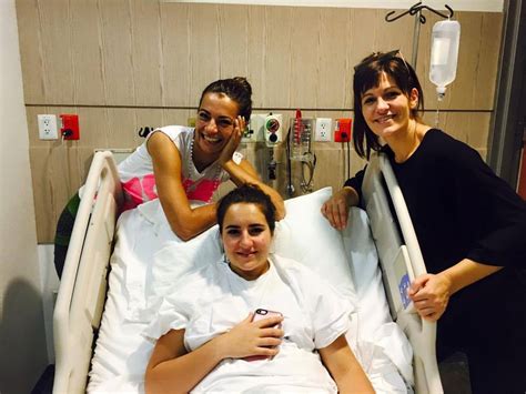 La Hija De Cecilia Galliano Fue Operada De Un Tumor Univision