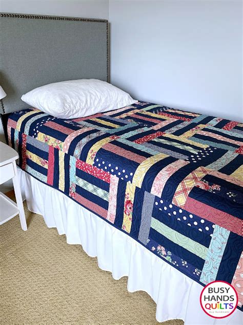 Busy Hands Quilts Skyline Divide Quilt Pattern A Throw In Notting Hill
