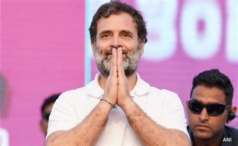 Rahul Gandhi Hands Up In This State