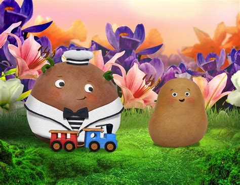 Small Potatoes 2011 Čsfdcz