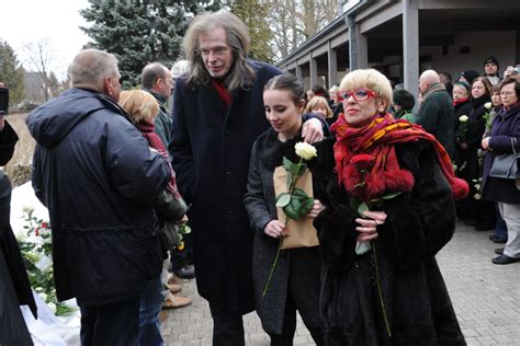 First Club Besitzer Jochen Strecker Wird In Zehlendorf Beigesetzt Die