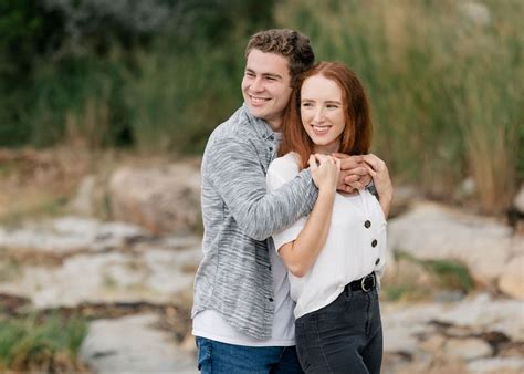 Hannah And Andrew Annisquam Lighthouse Gloucester Combrinck Photography