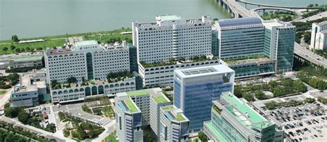 정몽구 명예회장 서울아산병원에 50억원 기부