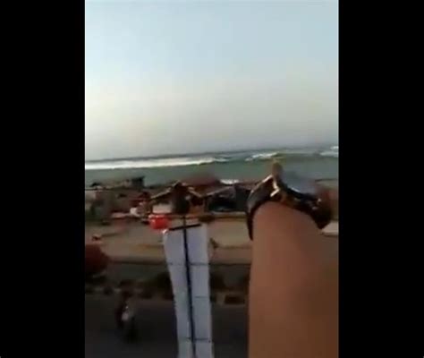 Thousands Feared Dead In Indonesia Quake Tsunami As Mass Burials Begin