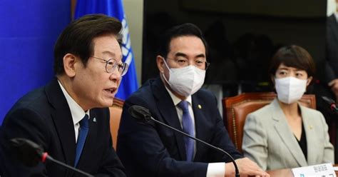 이재명 尹겨냥 남북회담 정치쇼 비난 국격 걱정자중 필요