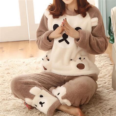 New Spring Winter Anti Cold Keep Warm Women Coral Fleece Pajamas Set Of