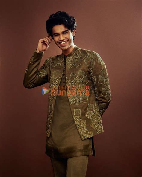 Babil Khan Photos Images Hd Wallpapers Babil Khan Hd Images Photos