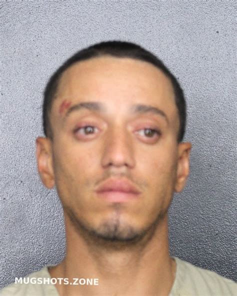 Gonzalez Cesar 04262023 Broward County Mugshots Zone