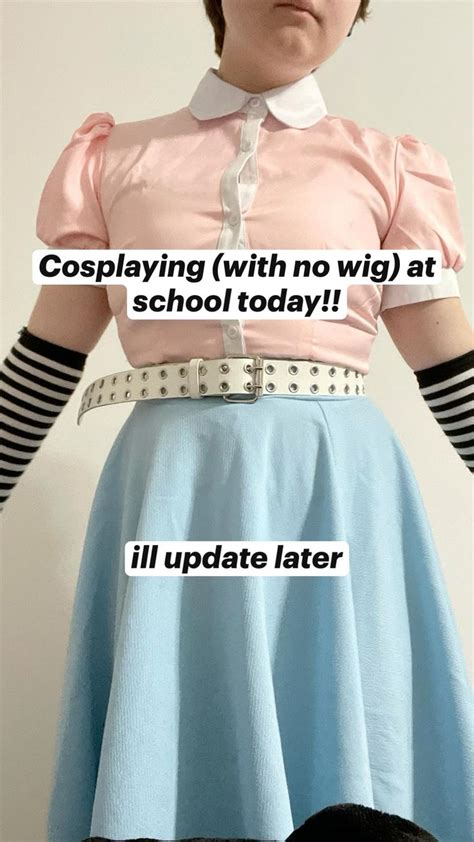 Mikan Tsumiki Cosplay