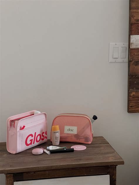 Top 5 Best Makeup Pouches Artofit