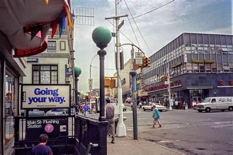 Flushing Queens Ny Roosevelt Avenue And Main Street Circa 1980s