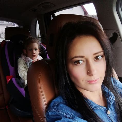 Aopolatlvit9i36puii4baybdksyqku8tsq73j7nl7fws900 C K C0x00ffffff No Rj