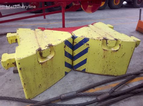 LIEBHERR Liebherr LTM 1130 5 1 Counterweight 6 35 Ton Mobile Crane