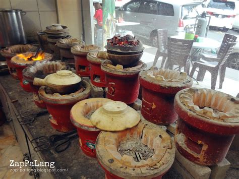 Zappalang 老字号炭烧瓦煲鸡饭 禤记瓦煲鸡饭 Heun Kee Claypot Chicken Rice Taman