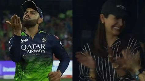 Virat Kohli Blows Flying Kiss To Anushka Sharma In Stands During Rcb Rr