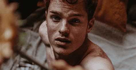 Distinct Signs A Sagittarius Man Has Feelings For You