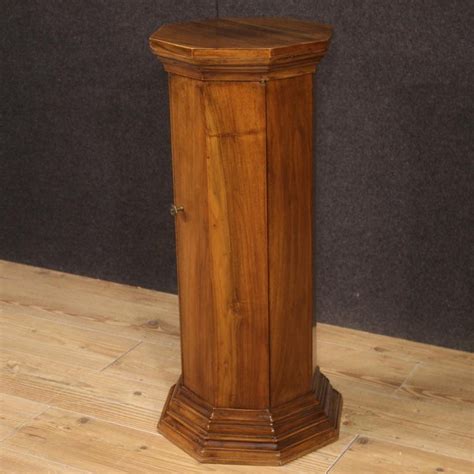 20th Century Wood Italian Octagonal Column Side Table 1970 For Sale At 20th Century Wood Italian Octagonal Column Side Table 1970 For Sale At