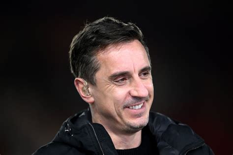 Gary Neville Hits Back At Liverpool Fans After Jurgen Klopp Slams