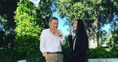 홍상수x김민희 담배도 사이좋게