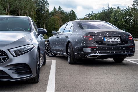 Mercedes Benz Shines The Ambient Spotlight On The 2021 S Class Interior