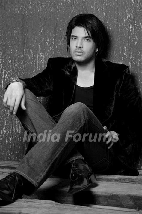 Karan Kundra Photo