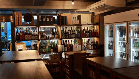 「酒屋は日本酒を伝えるための手段のひとつ」─酒販店とメディアのふたつの顔を持つ東京・浅草橋「sake Street」 日本酒専門web
