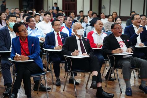 การเมือง พทคึกสุดขีด ทักษิณคอนเฟิร์มกลับไทย บอกให้เศรษฐาอยู่