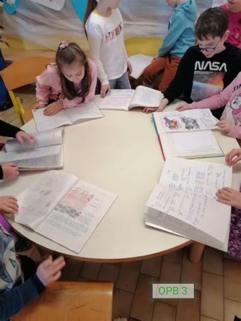 TEDEN PISANJA Z ROKO 2024 V OPB OŠ Alojza Gradnika Dobrovo