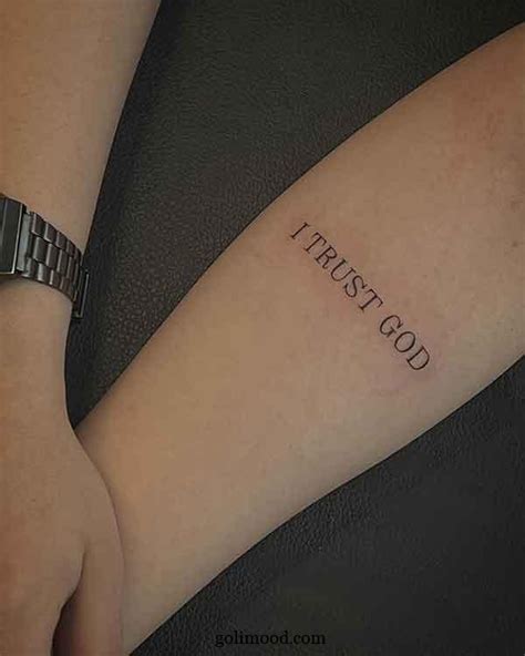 ایده تتو مینیمال 2024؛ در 50 طرح خام اجرا شده در نقاط مختلف بدن مردانه