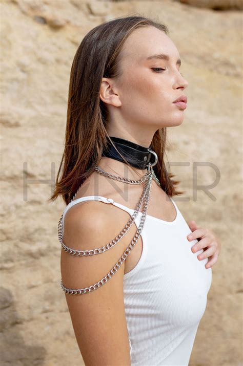 Premium Bdsm Bondage Collars With Leashes And Handcuffs Mrs Hunter