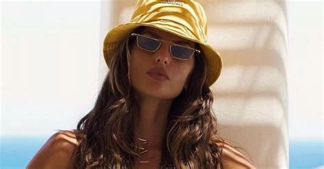 Man United Target Kevin Trapp Is Engaged To Sex Mad Brazilian Who Loves